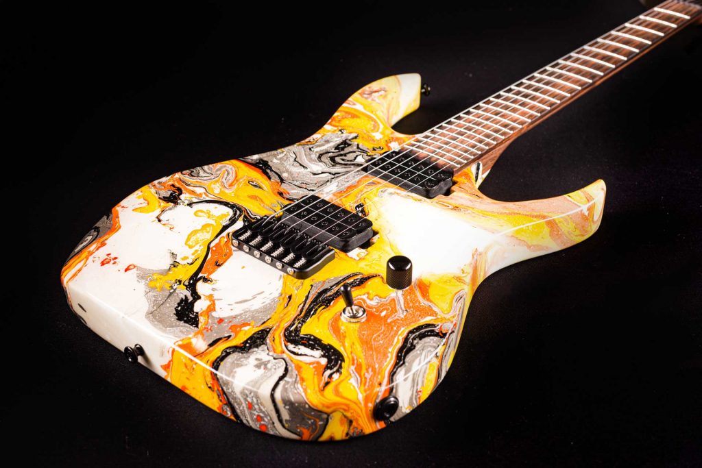 MAD Guitars Mad-Machine M6 Lava Swirl - Mad Guitars